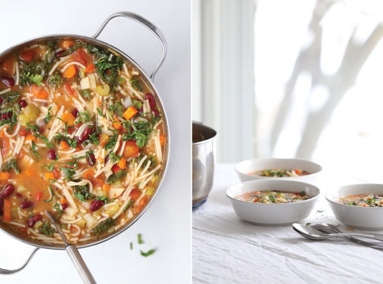 Healthy & Easy Minestrone Recipe : the best one pot meal